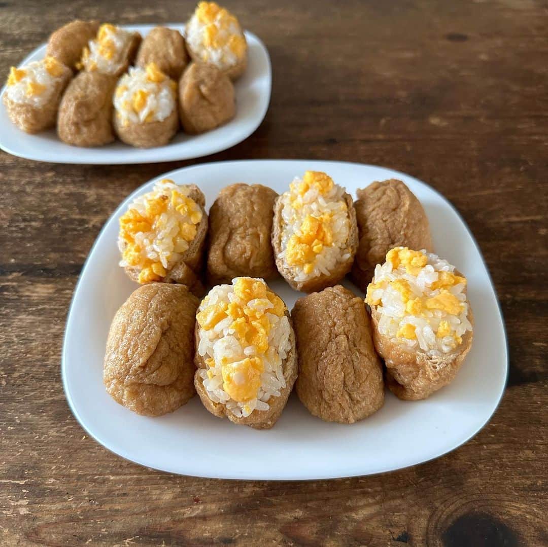 Tesshiさんのインスタグラム写真 - (TesshiInstagram)「いなり寿司 たまご入り Inari Sushi with ...