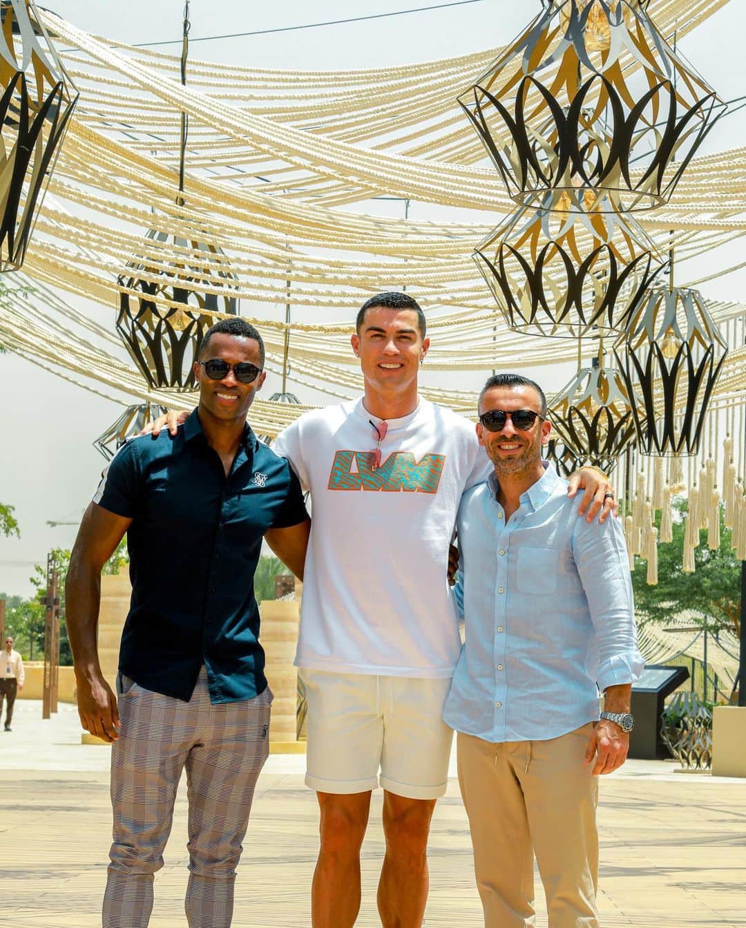 クリスティアーノ・ロナウドさんのインスタグラム写真 - (クリスティアーノ・ロナウドInstagram)「Indulging in ...