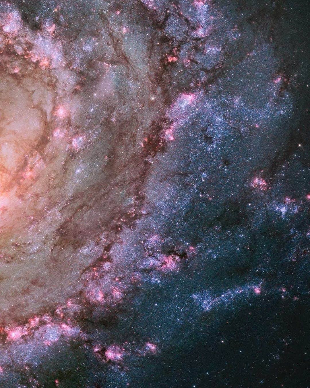 NASAさんのインスタグラム写真 - (NASAInstagram)「Hurry up, we're dreaming 🌌⁣ The ...