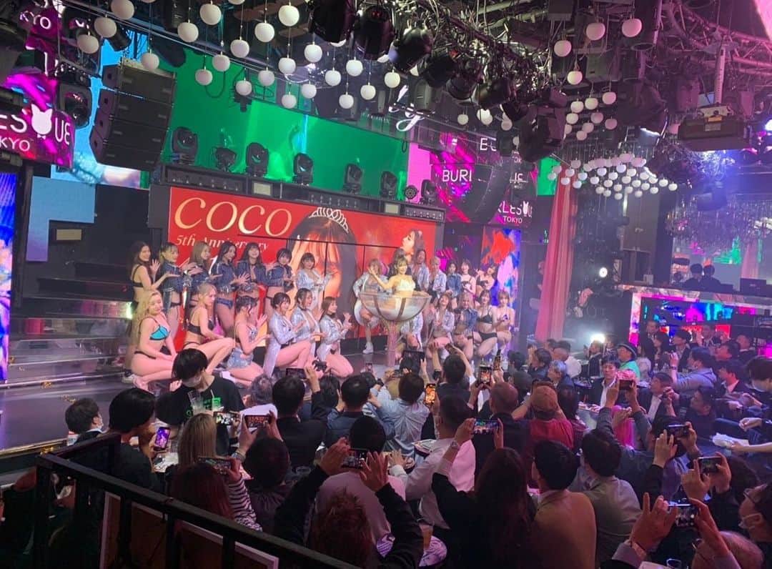 COCOさんのインスタグラム写真 - (COCOInstagram)「COCO 5th ANNIVERSARY🌹 楽しんでいただけましたか？ 足を運んで下さった皆さんありがとうございました 6 ...
