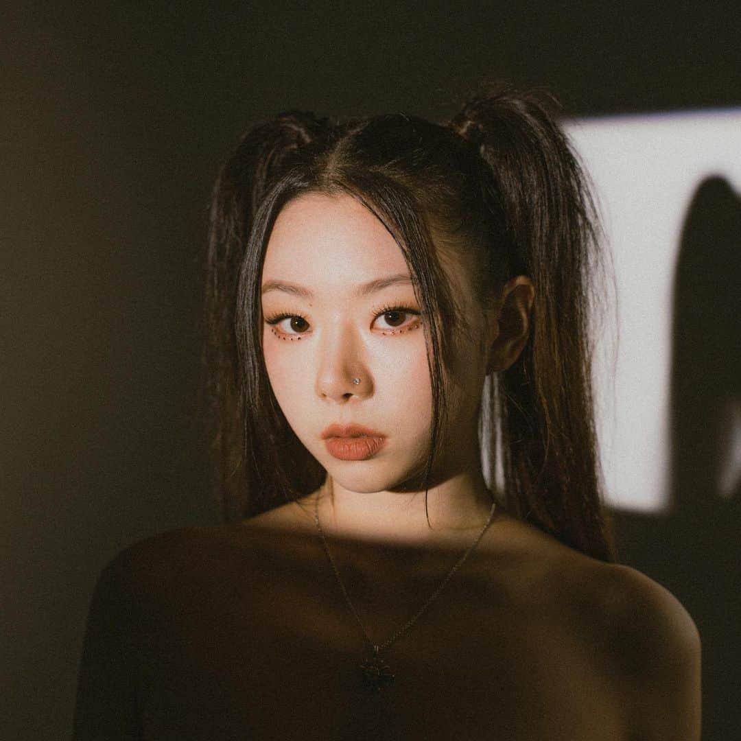 Hannahさんのインスタグラム写真 - (HannahInstagram)「💛💛💛💛💛💛💛 The 1st EP [Hannah’s ...