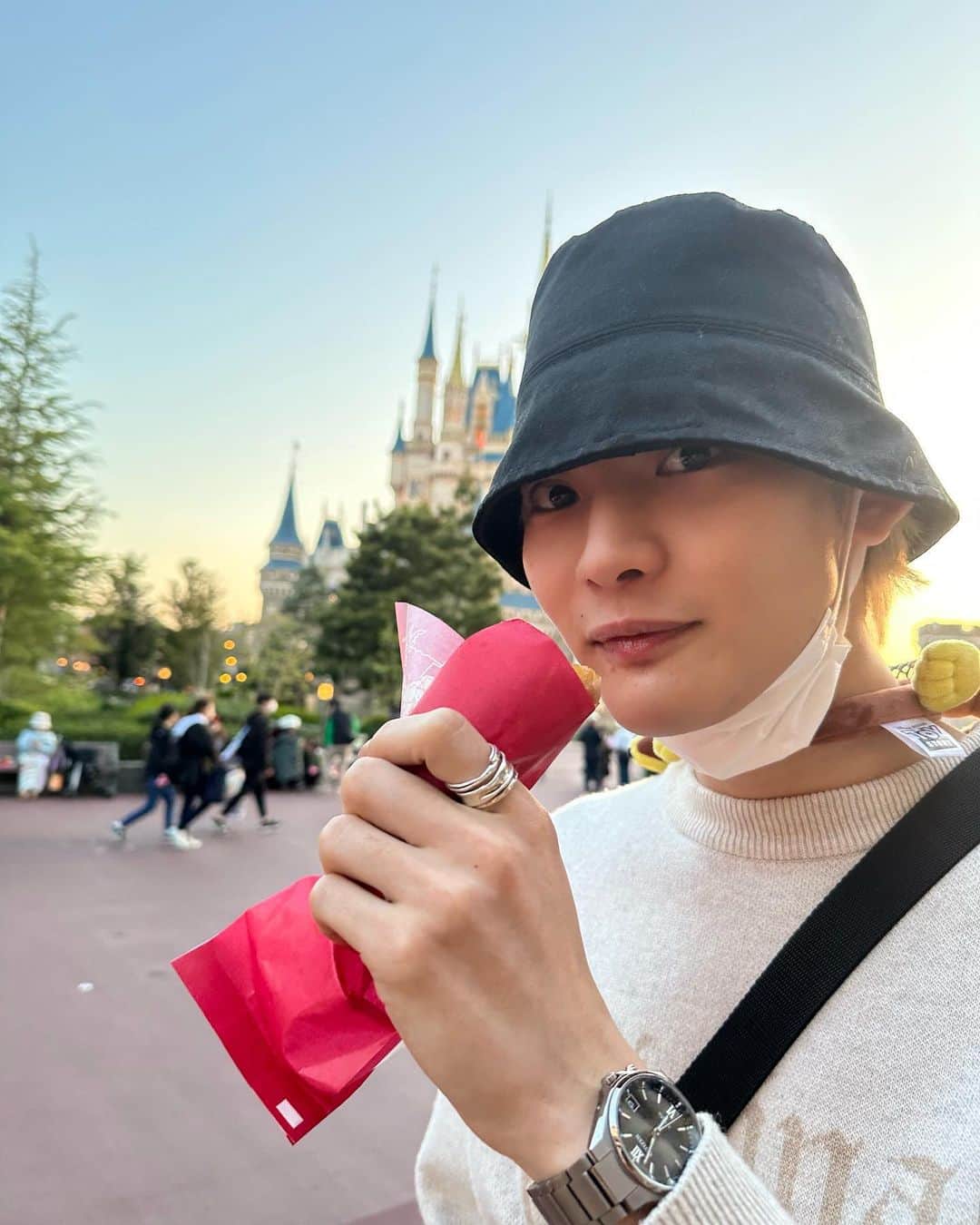 NOA（ノア）さんのインスタグラム写真 - (NOA（ノア）Instagram)「Dreaming Up!🐭 」4月16日 20時00分 ...