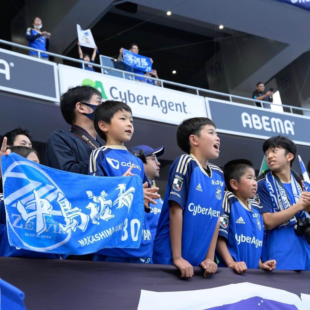 Fc町田ゼルビアさんのインスタグラム写真 Fc町田ゼルビアinstagram 「 𝐏𝐡𝐨𝐭𝐨 𝐠𝐚𝐥𝐥𝐞𝐫𝐲📸 町田 3 1 大分 ⁡