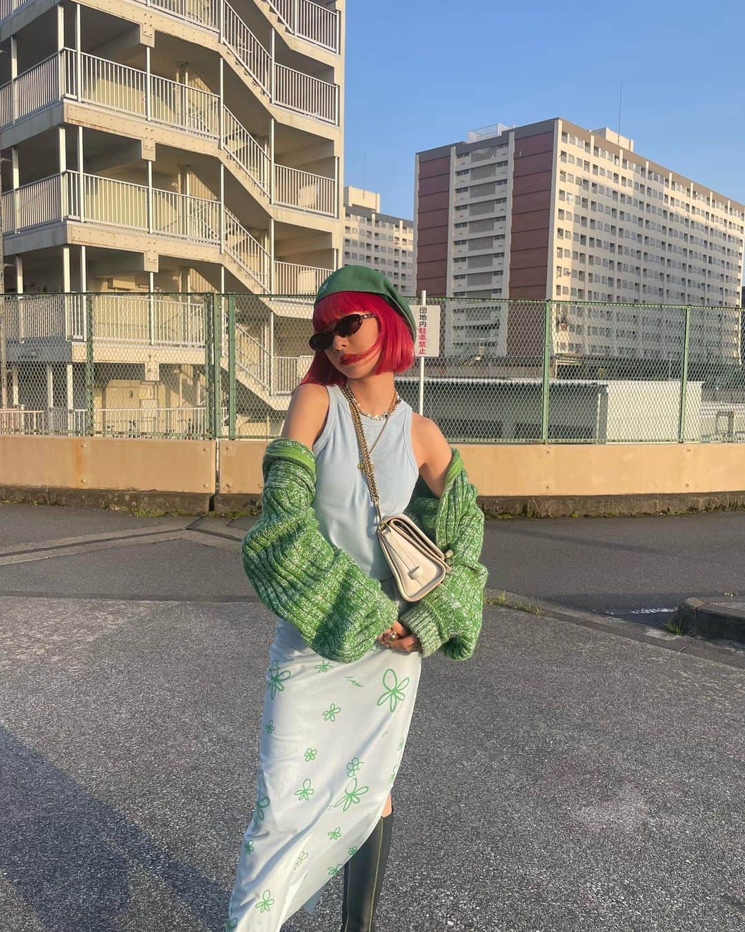 AMIさんのインスタグラム写真 - (AMIInstagram)「ami's fashion🌿🦋 ブルーとグリーン。 アメスリタンクもオリジナル柄のスカートも新作アイテム。 @jouetie ...