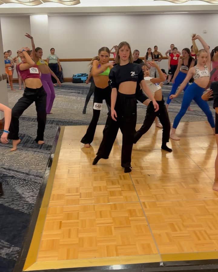 サニー・ペラントさんのインスタグラム写真 - (サニー・ペラントInstagram)「1 More regional left before ...