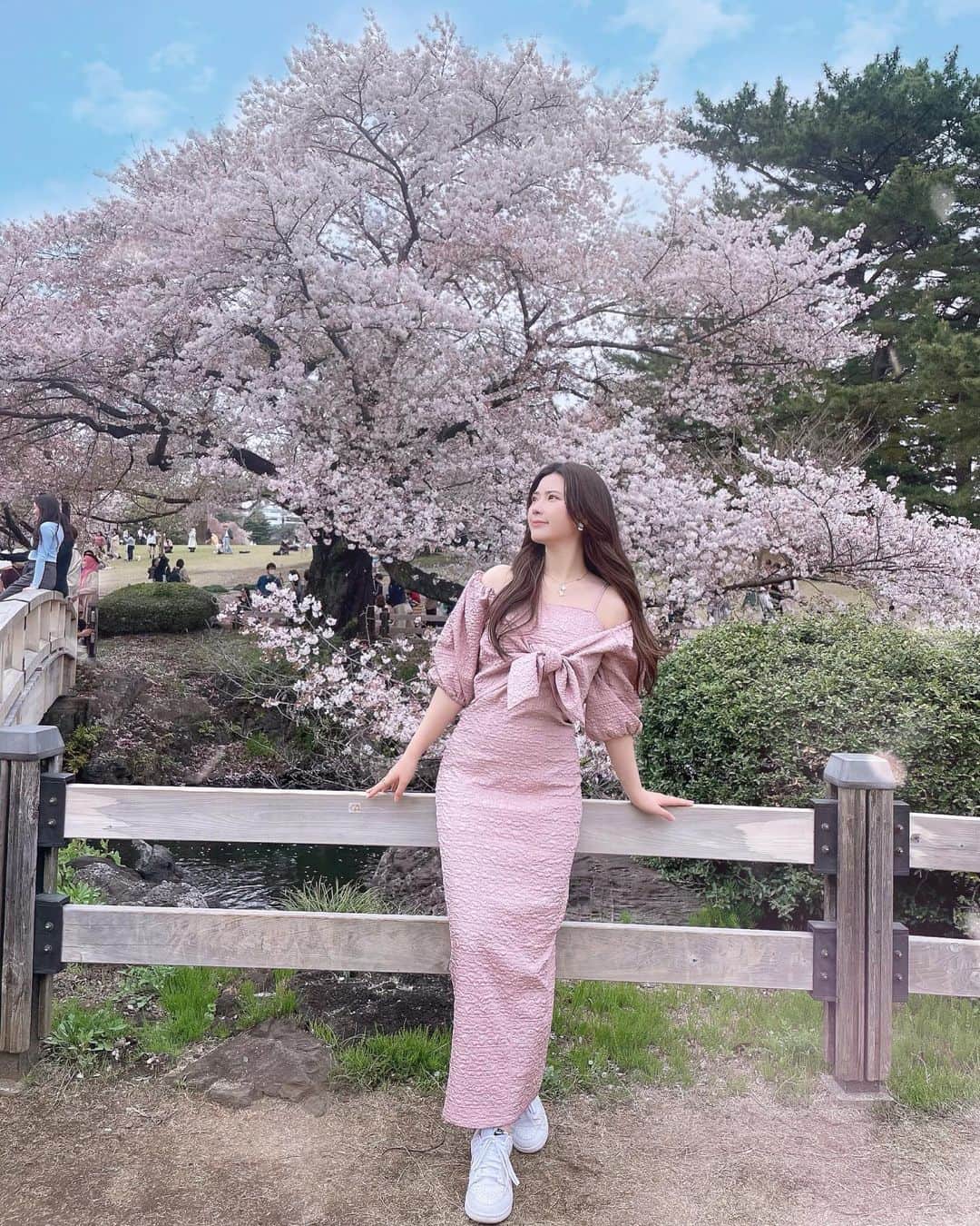 伊藤奈月さんのインスタグラム写真 - (伊藤奈月Instagram)「⁡ 𝘱𝘪𝘯𝘬 🌸」4月18日 22時22分 - naachan__