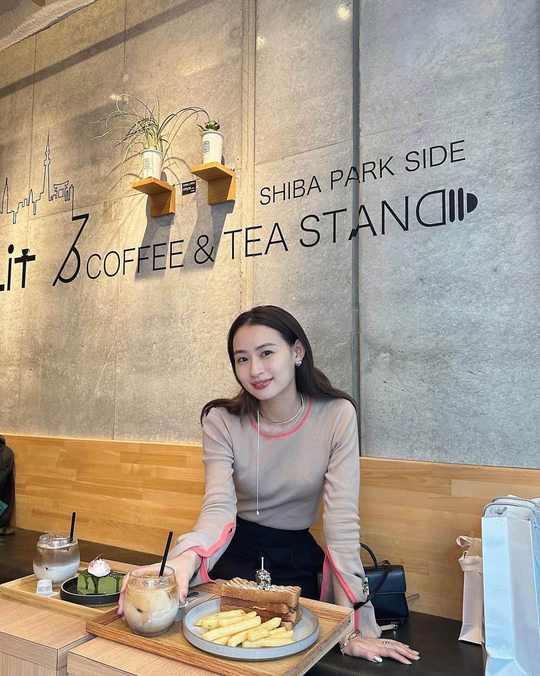 すがあいさんのインスタグラム写真 - (すがあいInstagram)「_ yesterday🥽🤍 2日連続のちょこたんと🥣 @chocom___」4月21日 21時39分 - suga__ai