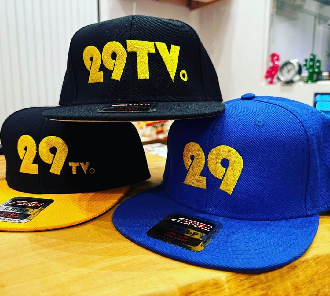 マッコイ斉藤さんのインスタグラム写真 - (マッコイ斉藤Instagram)「29キャップいただきました。キシチューブさんありがとう😊 #キシチューブ #29TV」4月22日 1時58分 ...