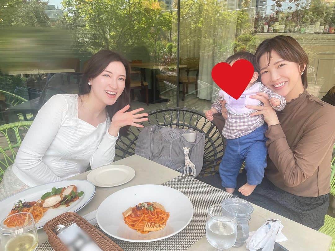 ウーデンジェニファー里沙さんのインスタグラム - (ウーデンジェニファー里沙@wooden_jennifer_tvo_official)