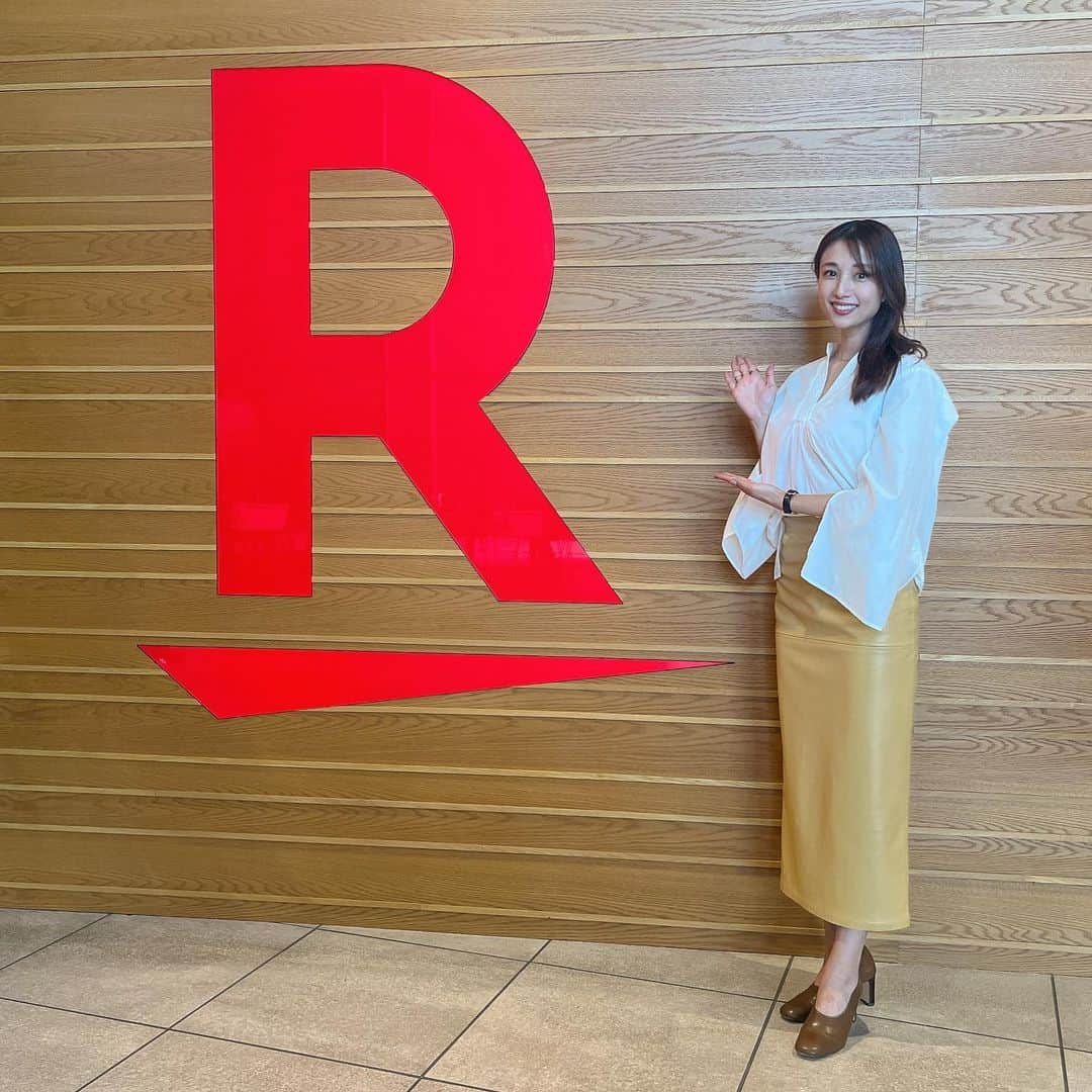 広瀬未花さんのインスタグラム写真 - (広瀬未花Instagram)「@b.r.online @brshop.jp 新しい動画が配信されました 今回はスタジオを飛び出して 楽天さんを訪問し、今 ...