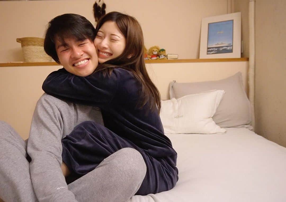 華金カップルさんのインスタグラム写真 - (華金カップルInstagram)「すっぴんも可愛すぎる妻」4月24日 19時41分 ...