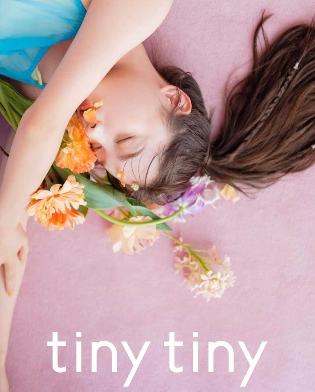 花盛友里さんのインスタグラム写真 - (花盛友里Instagram)「すんごい天気悪かったけどすんごい楽しかった日🤍 Shooting for @tinytiny_official」4月27日 ...