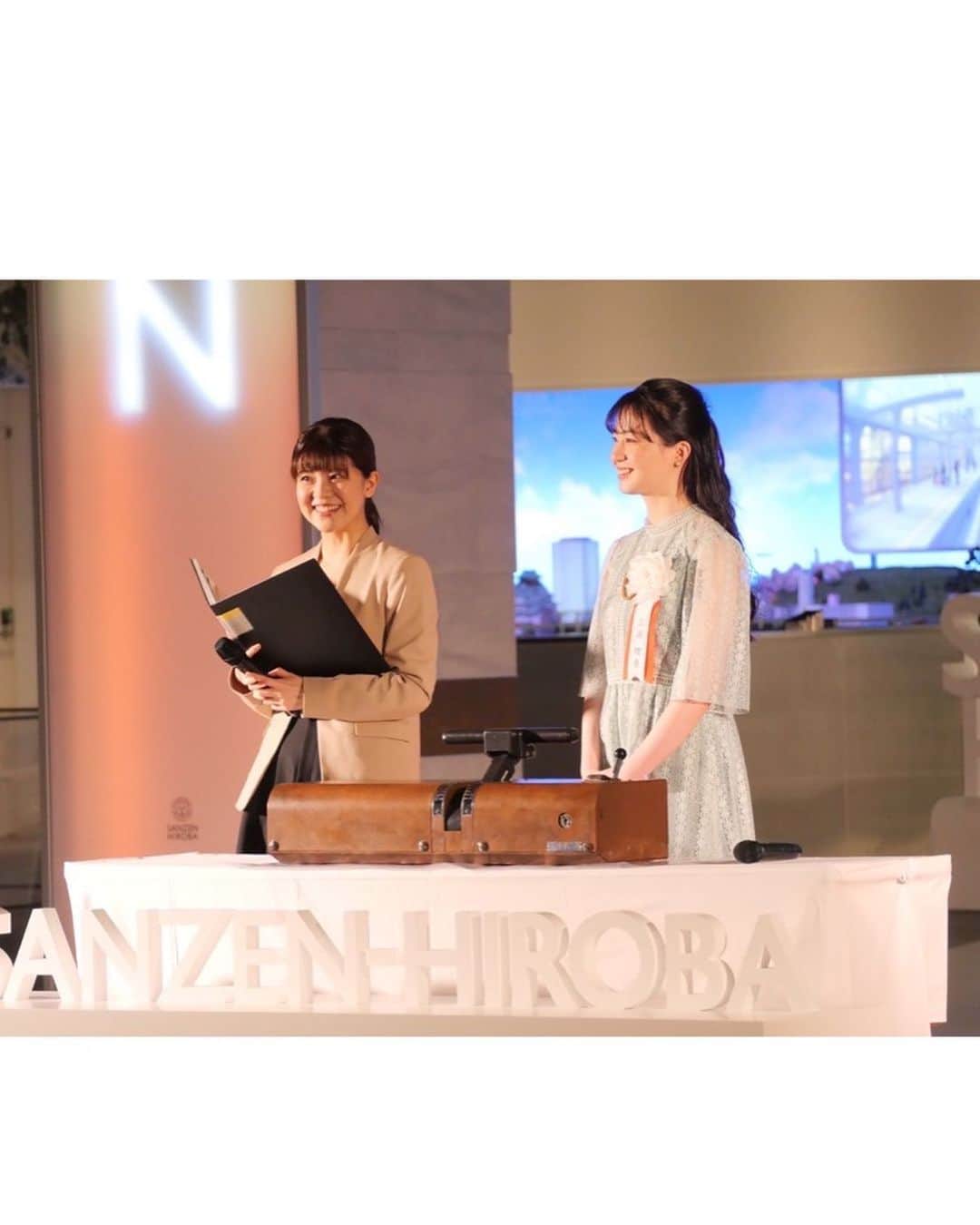 三浦理奈さんのインスタグラム写真 - (三浦理奈Instagram)「SANZEN-HIROBAリニューアルセレモニーにお招き頂きました！ 司会をして頂いた久保恵佳さんがすごくお優しくて、緊張 ...