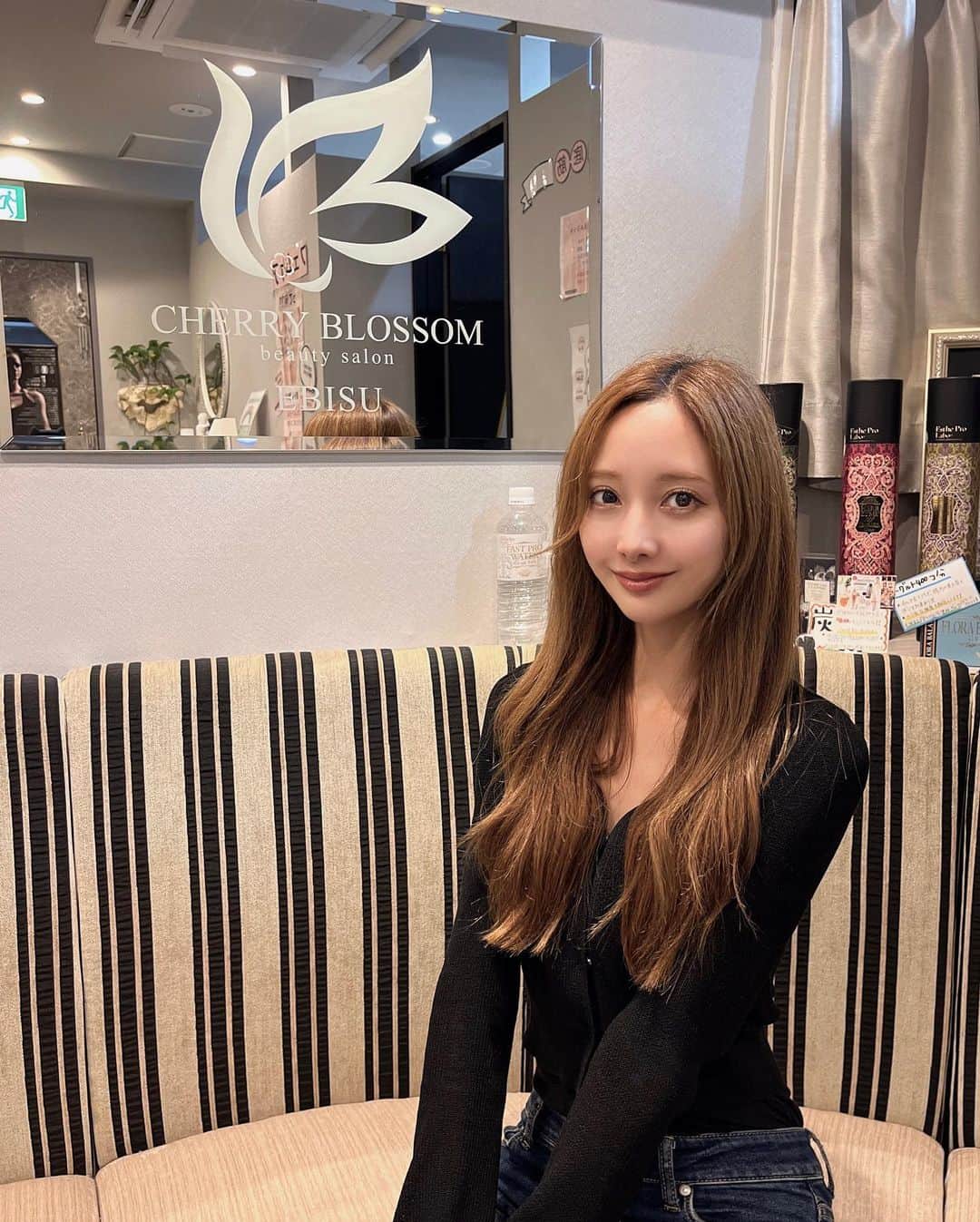 浅香ななみさんのインスタグラム写真 - (浅香ななみInstagram)「. この間CHERRYBLOSSOM恵比寿店でハイドラピーリングとエムペルヴィを体験してきました♡ ハイドラピーリング ...