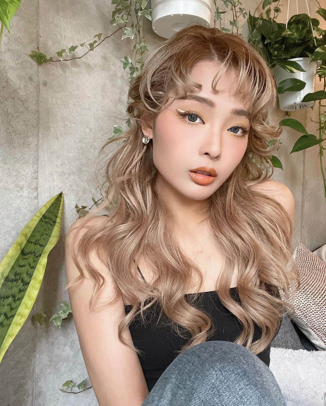 RiRiさんのインスタグラム写真 - (RiRiInstagram)「new hair🌿 @soga_rollen_gm ︎」4月28日 16 ...