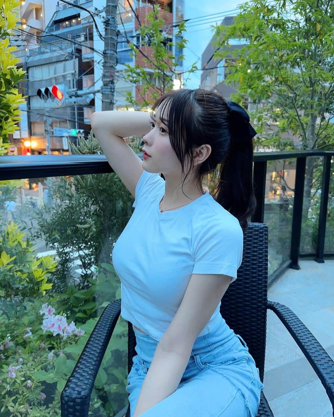 ぷうたんさんのインスタグラム写真 - (ぷうたんInstagram)「カフェ活 ☕️🥨🍃 最近シンプルなお洋服も好きで着るようになった〜〜っ ...