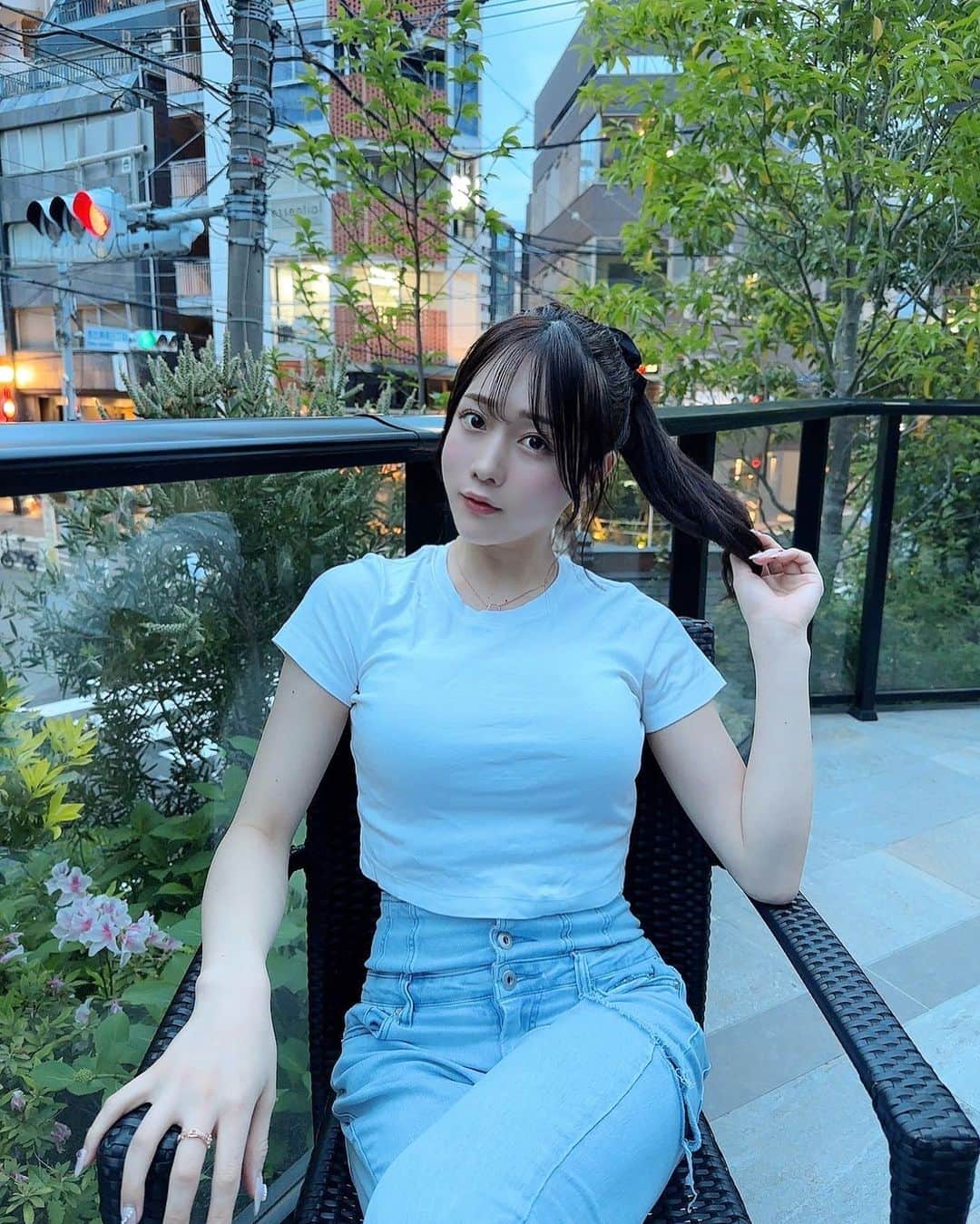 ぷうたんさんのインスタグラム写真 - (ぷうたんInstagram)「カフェ活 ☕️🥨🍃 最近シンプルなお洋服も好きで着るようになった〜〜っ ...