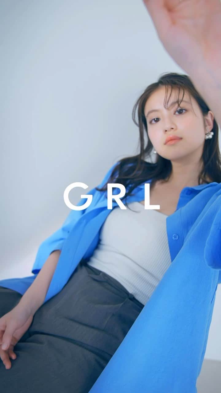 GRLさんのインスタグラム動画 - (GRLInstagram)「今田美桜さん着用GRLコーデを紹介するよ ️ コットンリネンルーズシルエットシャツ[an1318] 2Wayパット付き ...