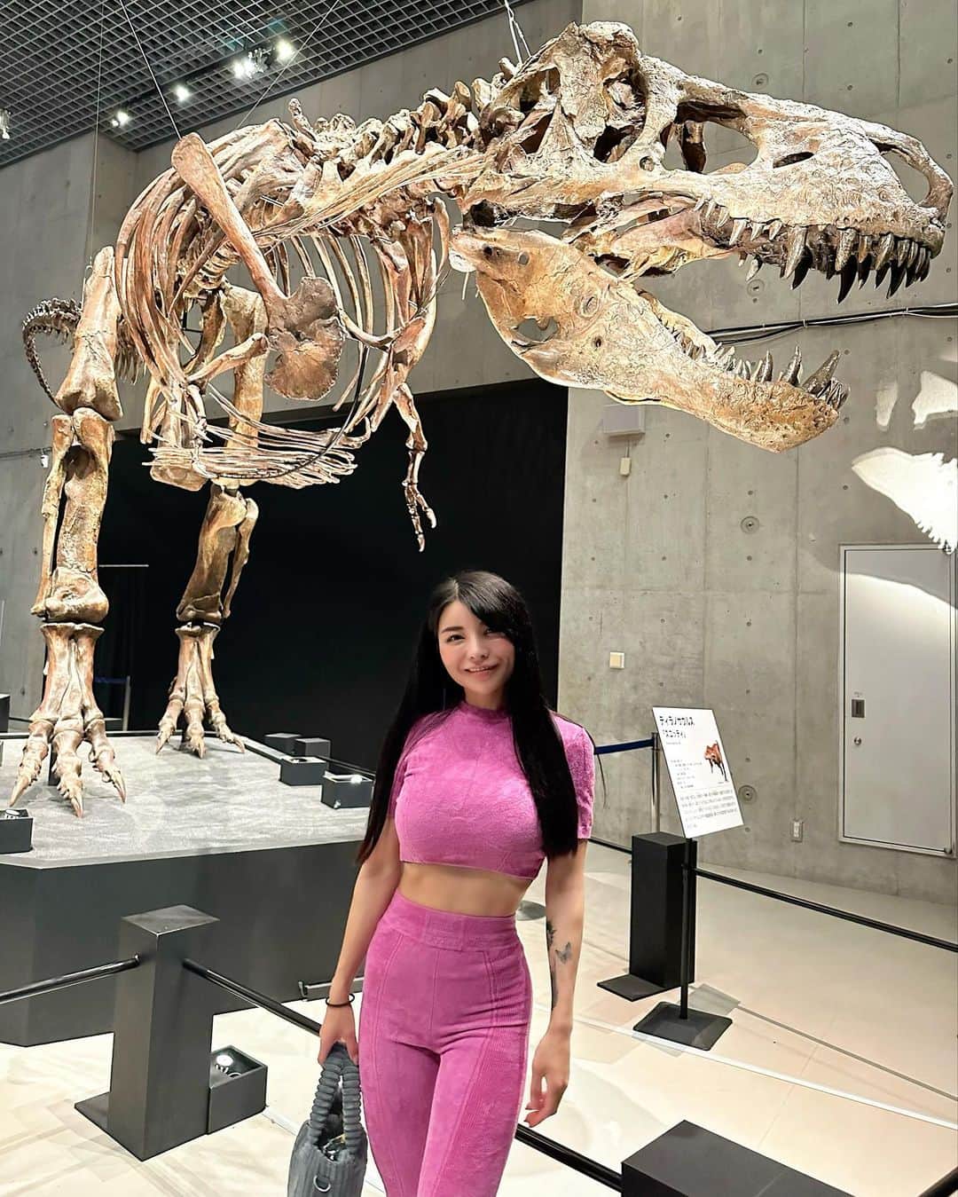meruさんのインスタグラム写真 - (meruInstagram)「🦖🦕💕 #国立科学博物館 #dinosaur #ダイナソー #恐竜 ...