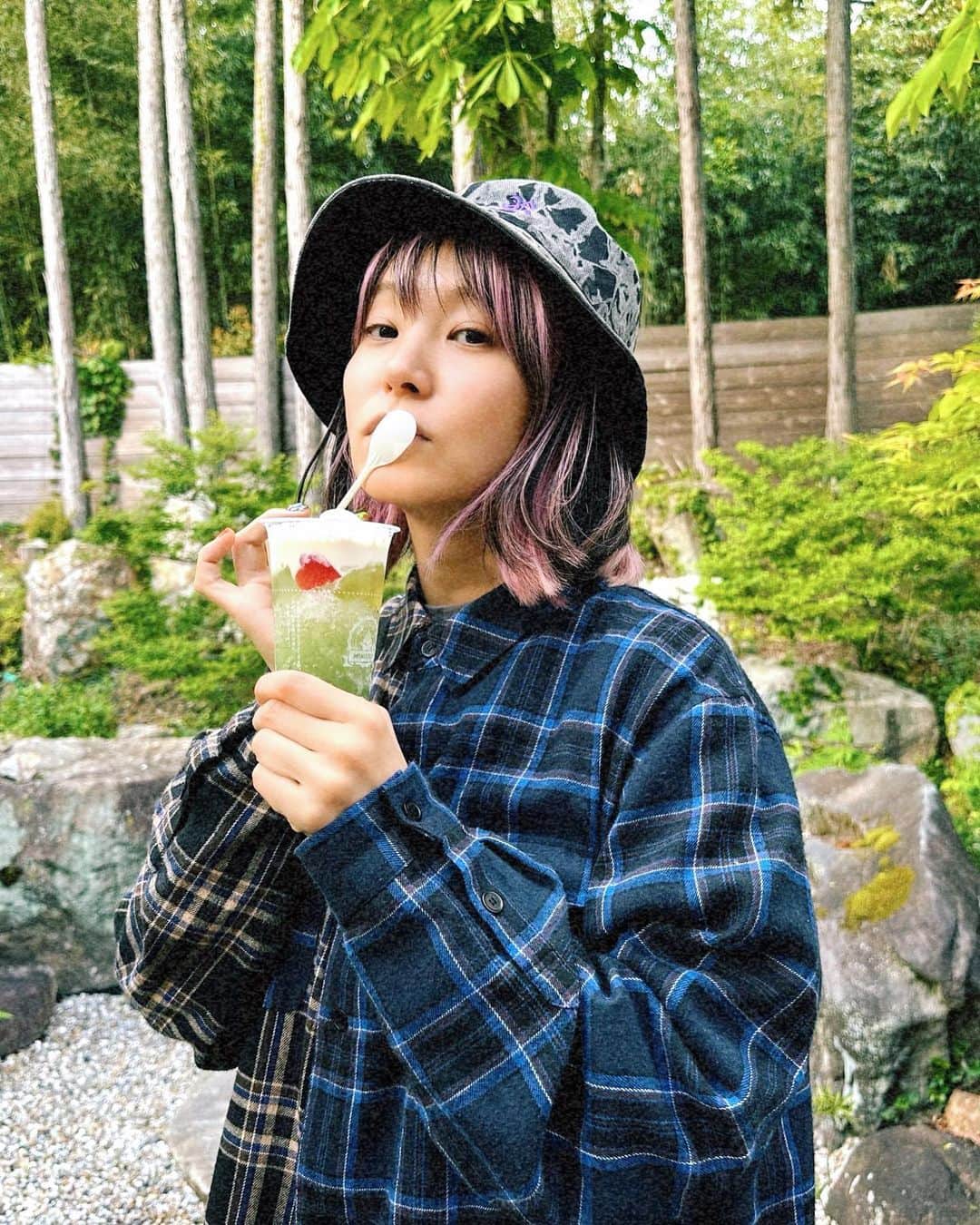 LiSAさんのインスタグラム写真 - (LiSAInstagram)「おはよー！ いい天気☀︎ ハロハロおいしい🥤 https://open.spotify.com/track ...