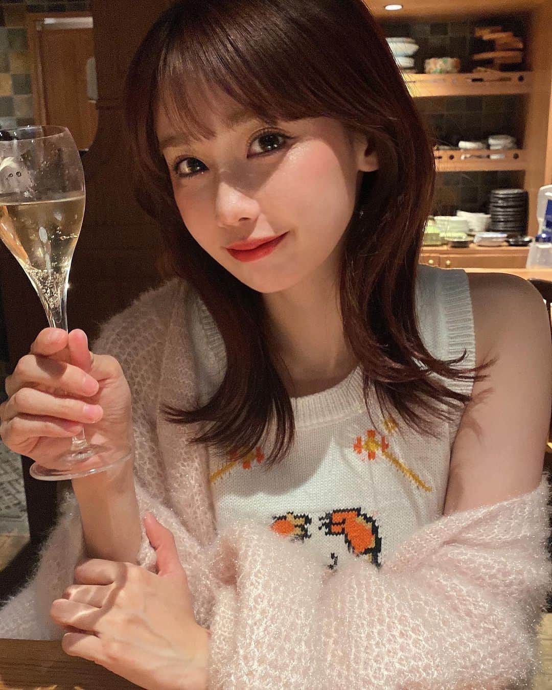 相原美咲さんのインスタグラム写真 - (相原美咲Instagram)「明日はフレッシュプール撮影会！ しらこばとでまってるよーん🦀 GW5月4 ...