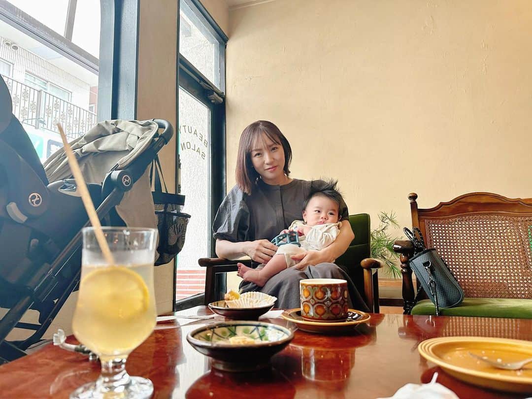 氷浦紫さんのインスタグラム写真 - (氷浦紫Instagram)「#cafetime #ゴールデンウィークの過ごし方 #東京のゴールデンウィーク #familytime #coffeetime ...