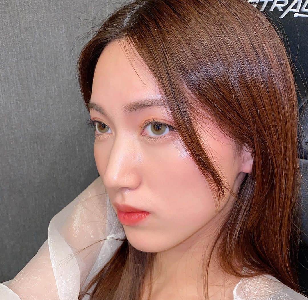 岩下真奈さんのインスタグラム写真 - (岩下真奈Instagram)「2023.06.02 #カラコンレポ 🌸 * BLACKPINKがイメージモデルのカラコン CRUUM ( @cruum ...