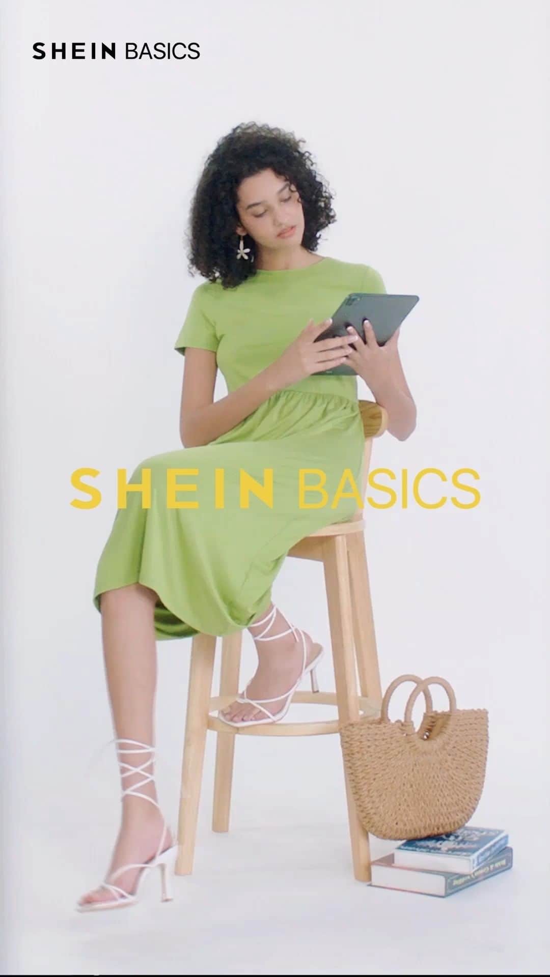 SHEINさんのインスタグラム動画 - (SHEINInstagram)「Wonderful wardrobes build on the basics 👕👚 Which SHEIN ...