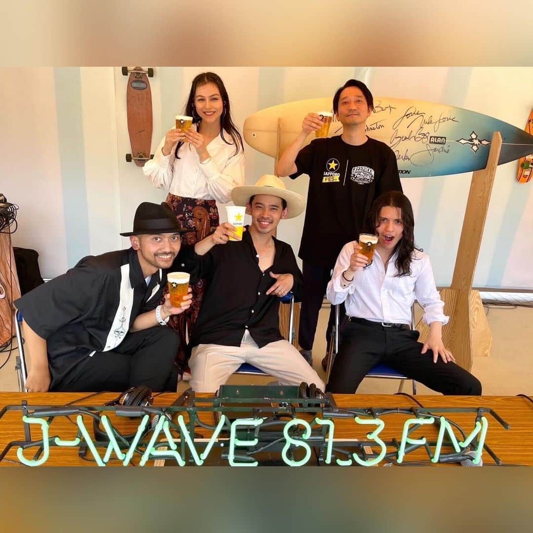 J-WAVEさんのインスタグラム写真 - (J-WAVEInstagram)「公開収録の模様をOA！ 先日開催された 『GREENROOM FESTIVAL'23』 J-WAVEはラジオブース ...