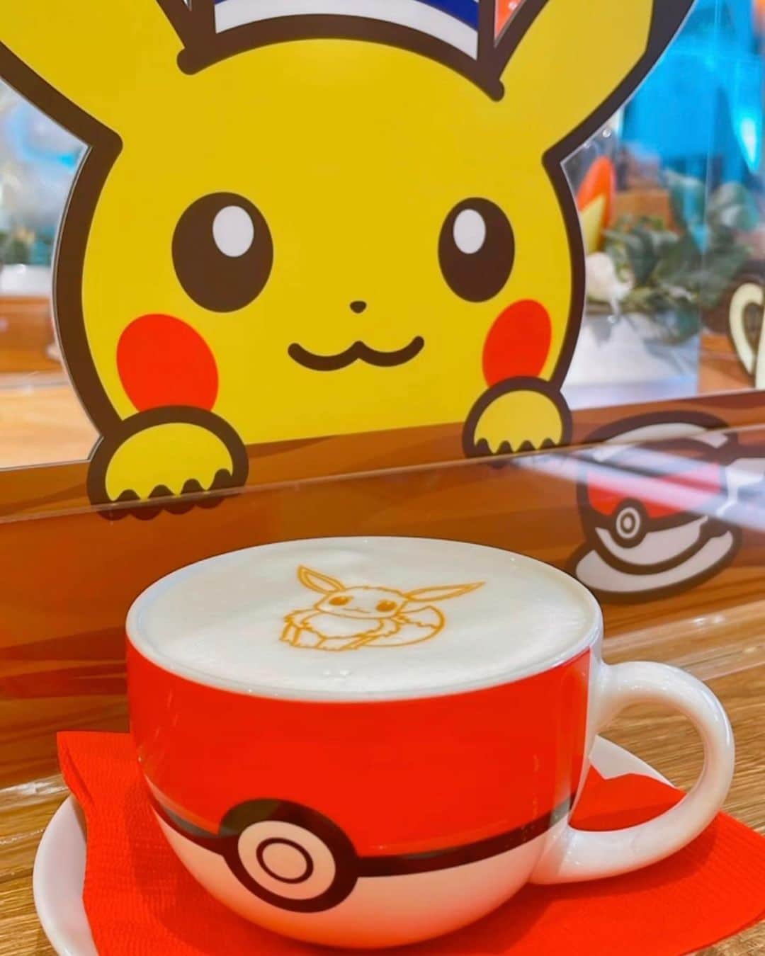 Rieさんのインスタグラム写真 Rieinstagram 「 ☕️☕️☕️ ・ 4年振りのポケモンカフェ🍽️ かわいすぎた😍⚡️