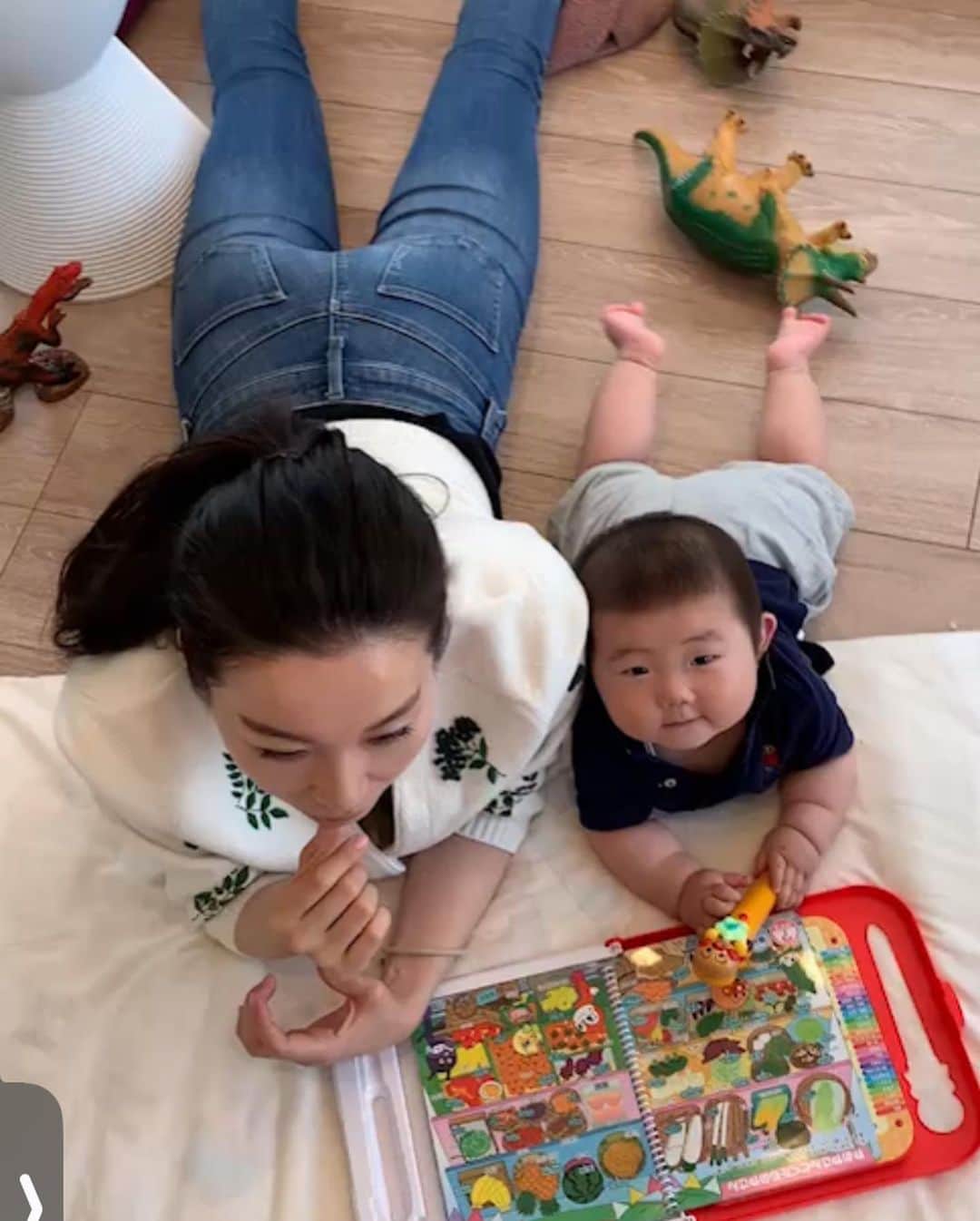 服部水季さんのインスタグラム写真 服部水季instagram 「私の愛おしい次男坊が、あっという間に7ヶ月。というか、もう8ヶ月が近い