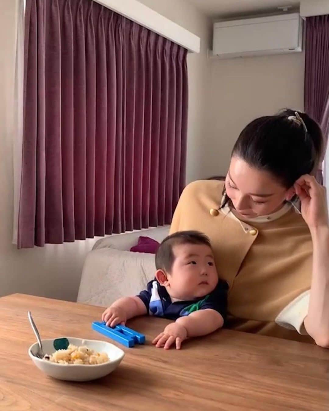 服部水季さんのインスタグラム写真 服部水季instagram 「私の愛おしい次男坊が、あっという間に7ヶ月。というか、もう8ヶ月が近い