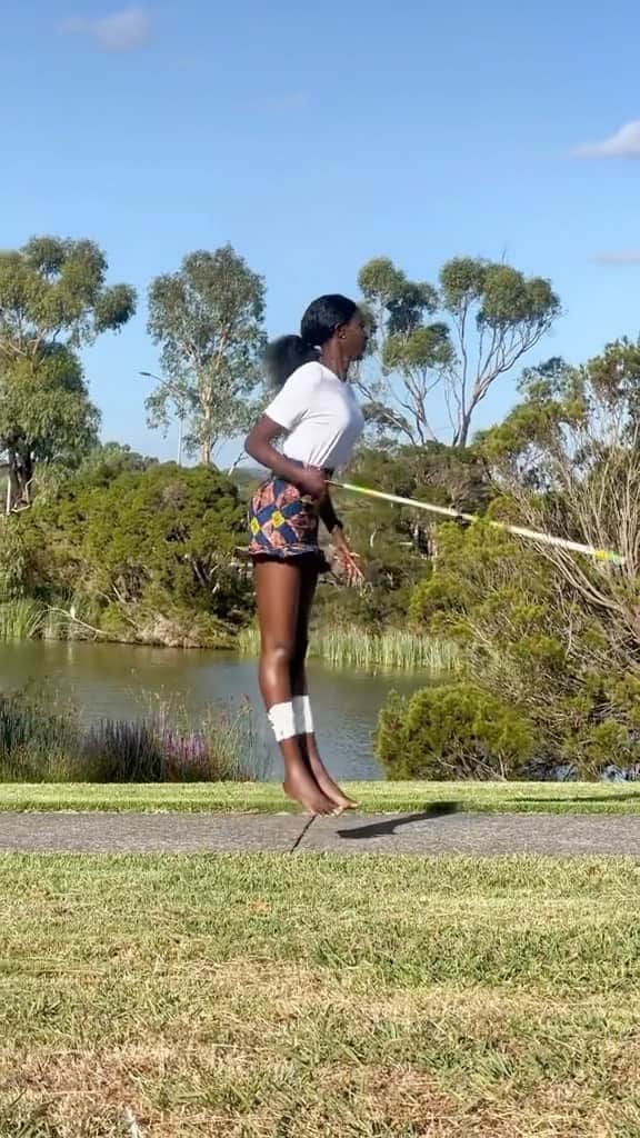 Earth Picsさんのインスタグラム動画 - (Earth PicsInstagram)「@omalojongkuch dancing ...