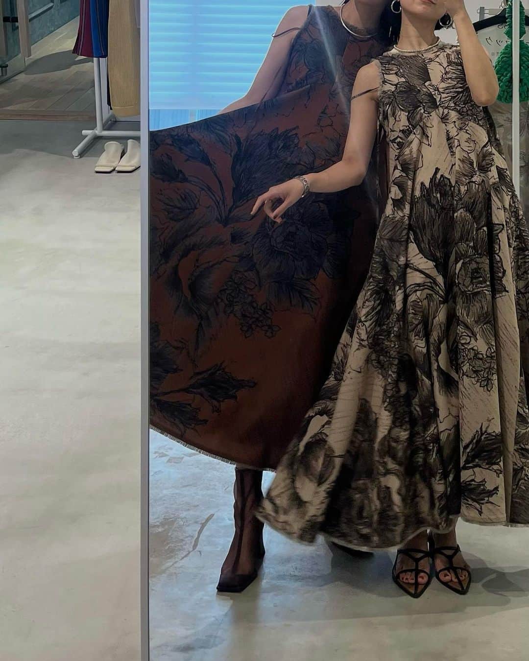 Ameri VINTAGE LUMINE SHINJUKUさんのインスタグラム写真 - (Ameri VINTAGE LUMINE SHINJUKUInstagram)「. Coming ...