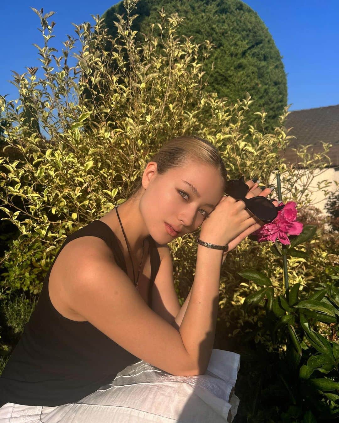 サクラ・キルシュさんのインスタグラム写真 - (サクラ・キルシュInstagram)「finally summer 🌺」5月30日 19時42 ...