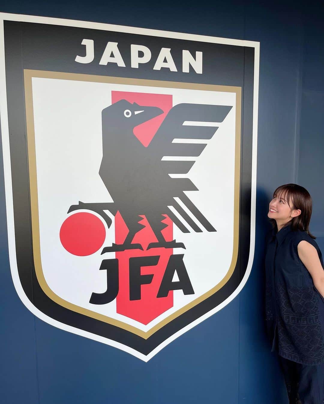 中川絵美里さんのインスタグラム写真 - (中川絵美里Instagram)「⚽️ 取材のために半年ぶりに夢フィールドへ！ 2度目でもワクワクする場所です。 1月に取得したJFAスポーツ ...