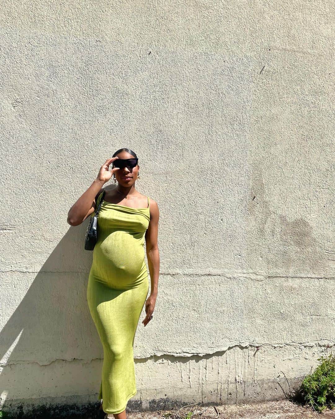 ステラ・アカクポさんのインスタグラム写真 - (ステラ・アカクポInstagram)「VIT D 🥑👒🌴」6月1日 0時13分 ...