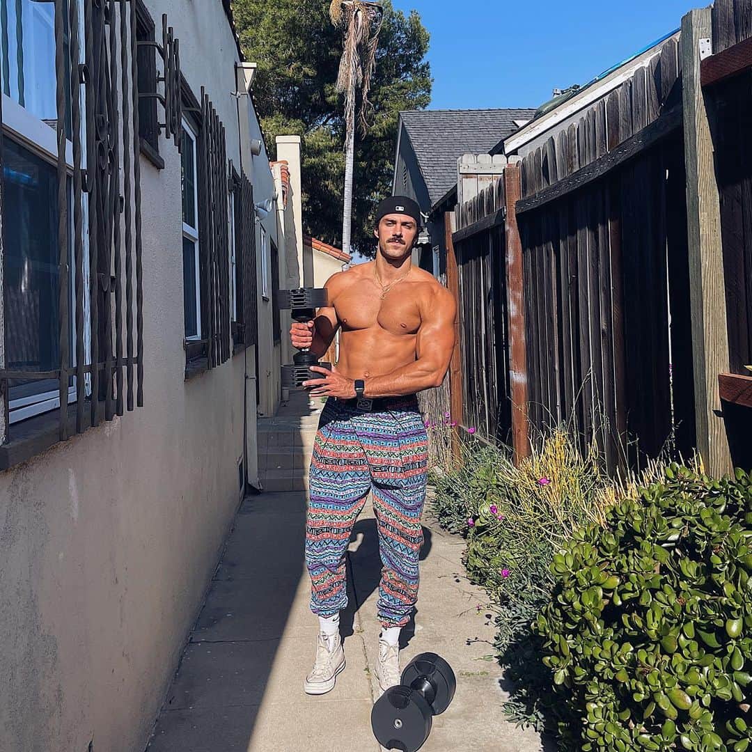 Steven Kellyさんのインスタグラム写真 - (Steven KellyInstagram)「been summer ready 🫡 ...