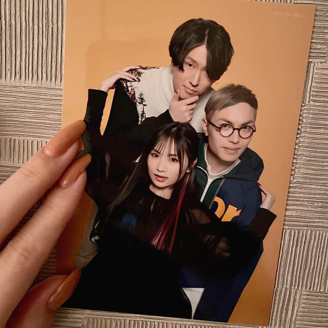 towanaさんのインスタグラム写真 - (towanaInstagram)「 Runaway World OUT NOW 結成12年デビュー ...