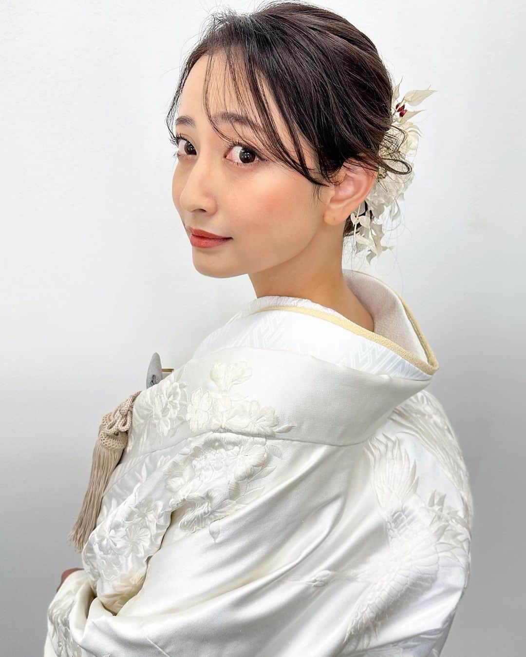 kaneshima ayaさんのインスタグラム写真 - (kaneshima ayaInstagram)「. 和装撮影🪷♡ 白無垢めっちゃ綺麗 ...