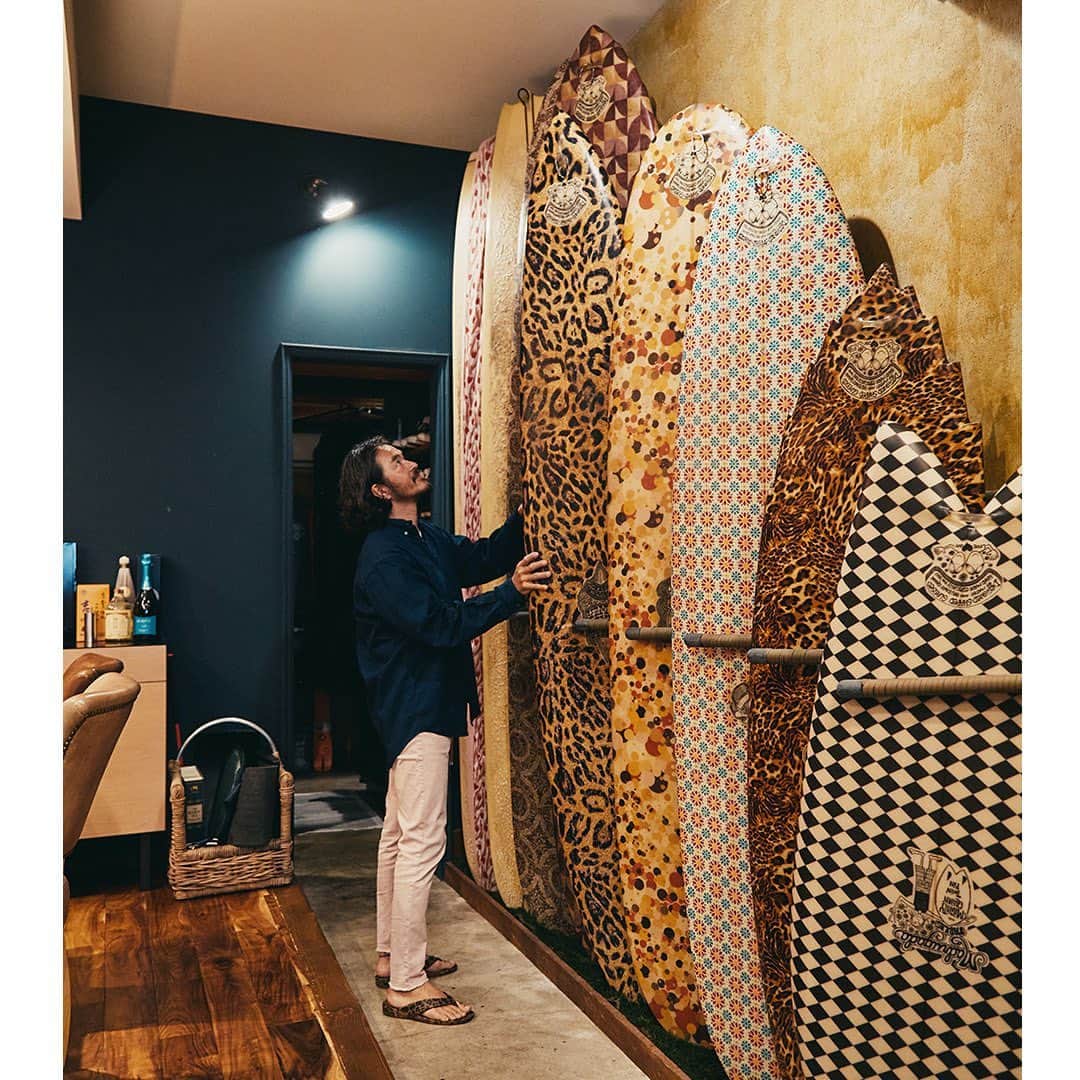 ZERO-CUBE+FUNさんのインスタグラム写真 - (ZERO-CUBE+FUNInstagram)「. 夫婦揃ってサーフィンに魅了されたことをきっかけに、 6年前に都内から鎌倉へ移住した ...