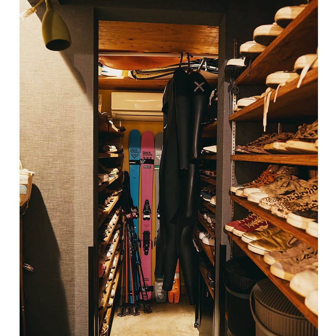 ZERO-CUBE+FUNさんのインスタグラム写真 - (ZERO-CUBE+FUNInstagram)「. 夫婦揃ってサーフィンに魅了されたことをきっかけに、 6年前に都内から鎌倉へ移住した ...