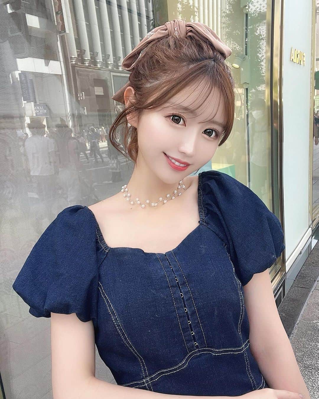 伊上あやさんのインスタグラム写真 - (伊上あやInstagram)「ポニーテールの日🤍 ロングヘアだとアレンジできて、毎日たのしい ...