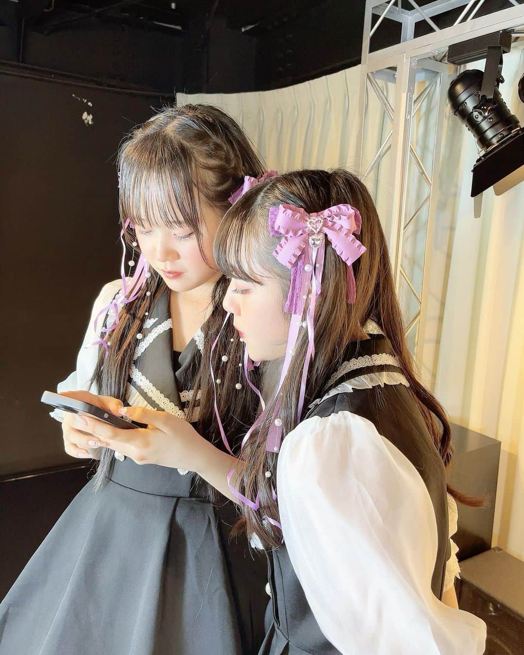 さやりささんのインスタグラム写真 - (さやりさInstagram)「2023/05/09 YouTubeさやりさチャンネル🎨 登録者30万人突破記念ということで YOASOBIさんのアイドル ...