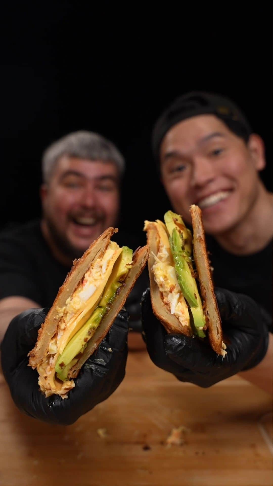 バヤシさんのインスタグラム動画 - (バヤシInstagram)「Crabocado @bayashi_tv」5月9日 23時03分 ...