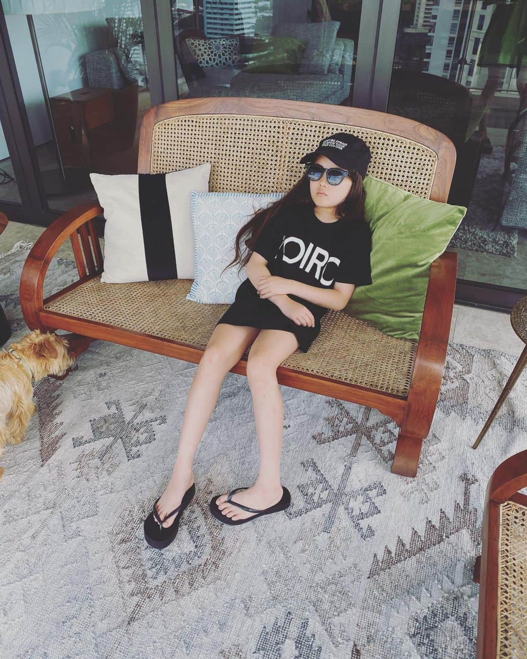 渡辺由香さんのインスタグラム写真 - (渡辺由香Instagram)「TOIRO T ワンピで着るのもかわいいんだよね💚🤍 ハナボは140 ワタシは02サイズ capもオソロ TOIRO ...