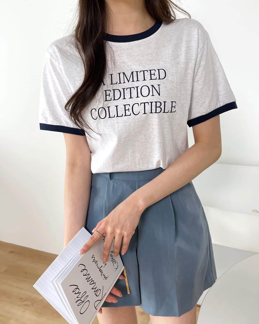 DHOLICさんのインスタグラム写真 - (DHOLICInstagram)「夏に向けて！半袖Tシャツ特集🌺 最近とても暖かくなりましたね🎶 これからの夏に備えて、 お気に入りの半袖Tシャツ ...