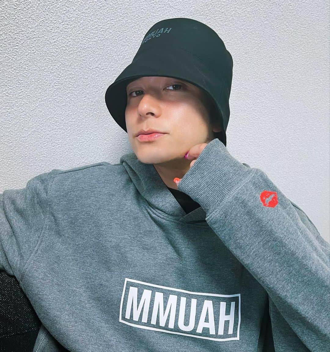 HIDEKiSMさんのインスタグラム写真 - (HIDEKiSMInstagram)「MMUAHのセレブハットがまさかの完売😭😭 あまりにも ...