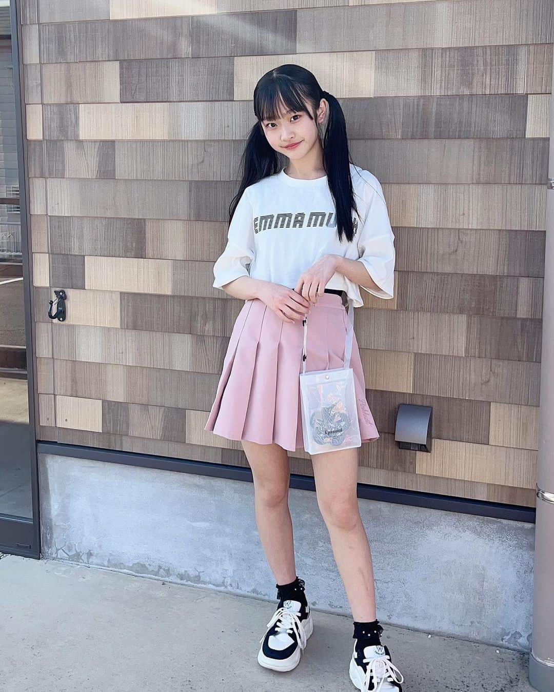 西野心桜さんのインスタグラム写真 - (西野心桜Instagram)「@cuugal_ 6月号の付録は @lovetoxic_official さんコラボの ショルダーバックです!!♥ バック ...