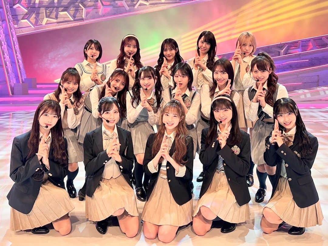 AKB48 Officialさんのインスタグラム写真 - (AKB48 OfficialInstagram)「フジテレビ「MUSIC FAIR」 ありがとうございました〜🥰 「どうしても君が ...